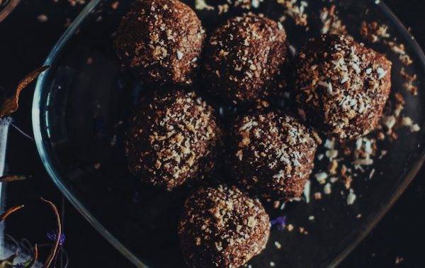 Full Moon In Aries Rituals To Help You Celebrate | Star Sign Style