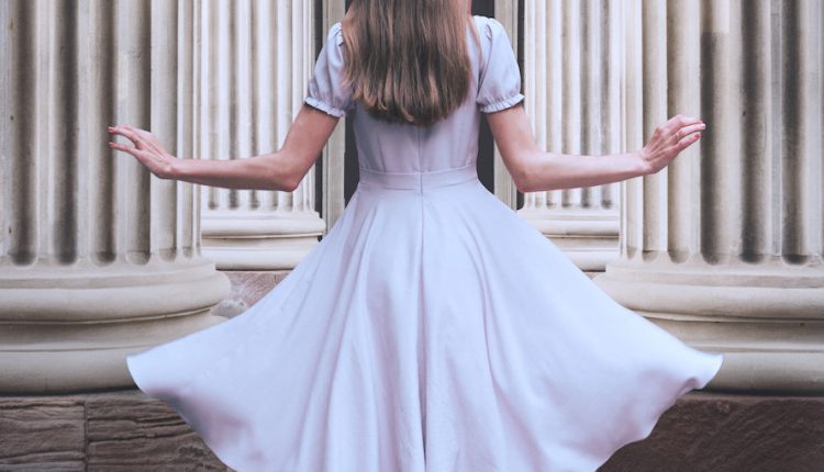 Lovely Libra Style – Astrology, Fashion & Beauty For The Scales!